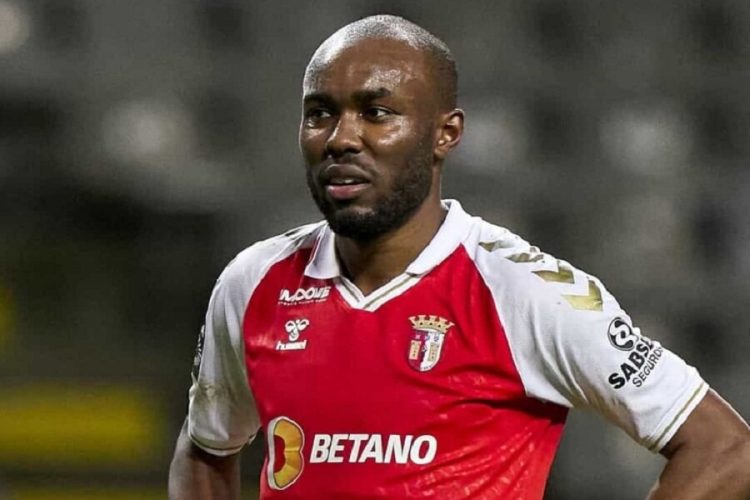 Le Beşiktaş JK officialise la signature de Mohamed Al-Musrati | AfricaFoot