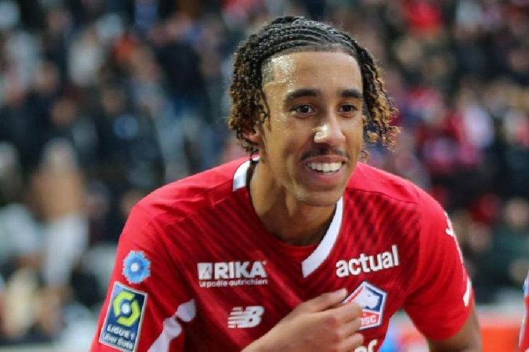 Deux joueurs africains U21 en tête du classement des duels défensifs ...