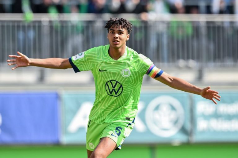 David Odogu continue d'attirer l'attention des grands clubs anglais ...