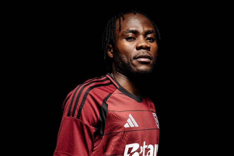 Le Sparta Prague annonce la signature d'Emmanuel Uchenna Aririerisim