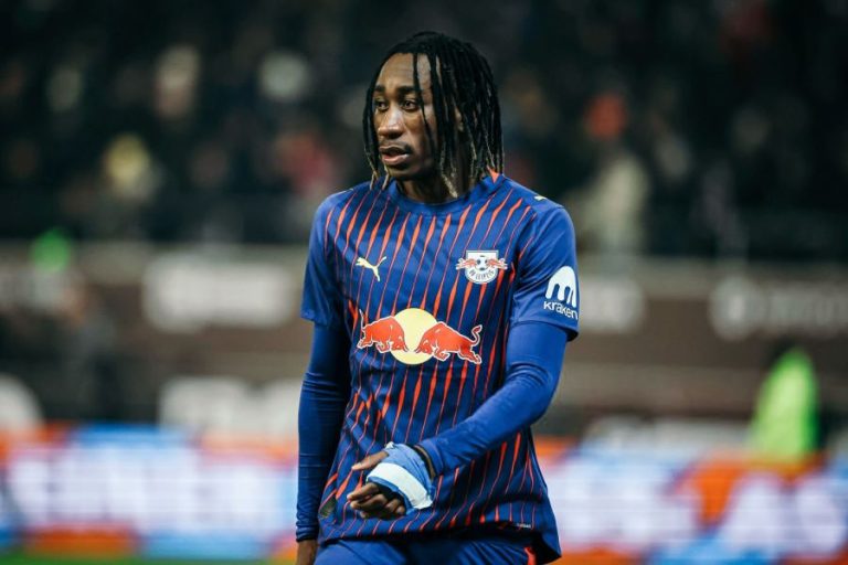 Liverpool en pole pour Yan Diomande, Leipzig fixe le prix à 130-150 M ...